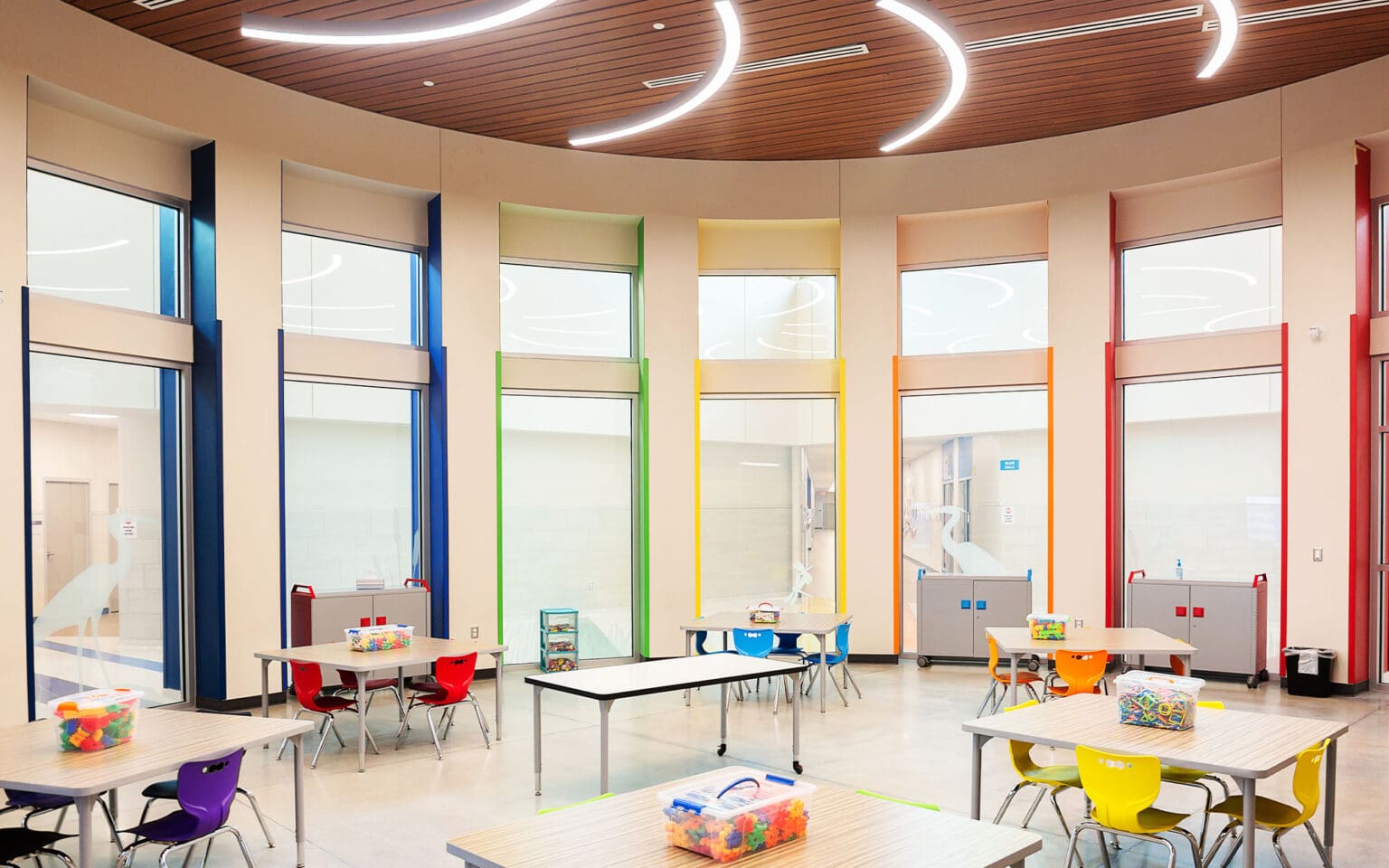 Custom Laminated Glass at Port Neches Primary School in TX