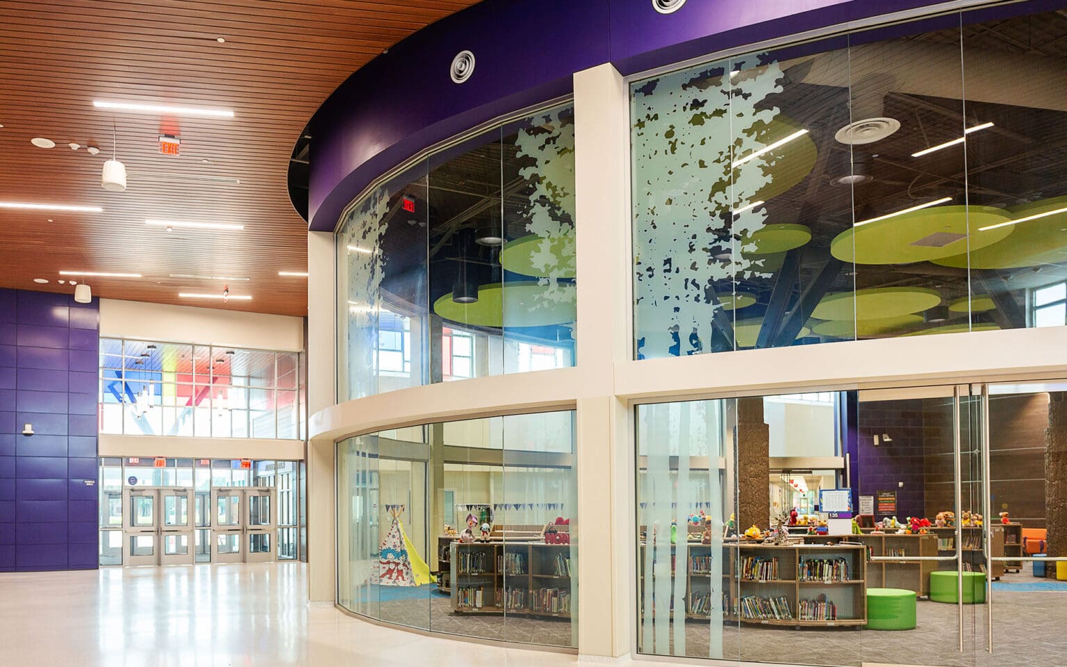 Custom Laminated Glass at Port Neches Primary School in TX